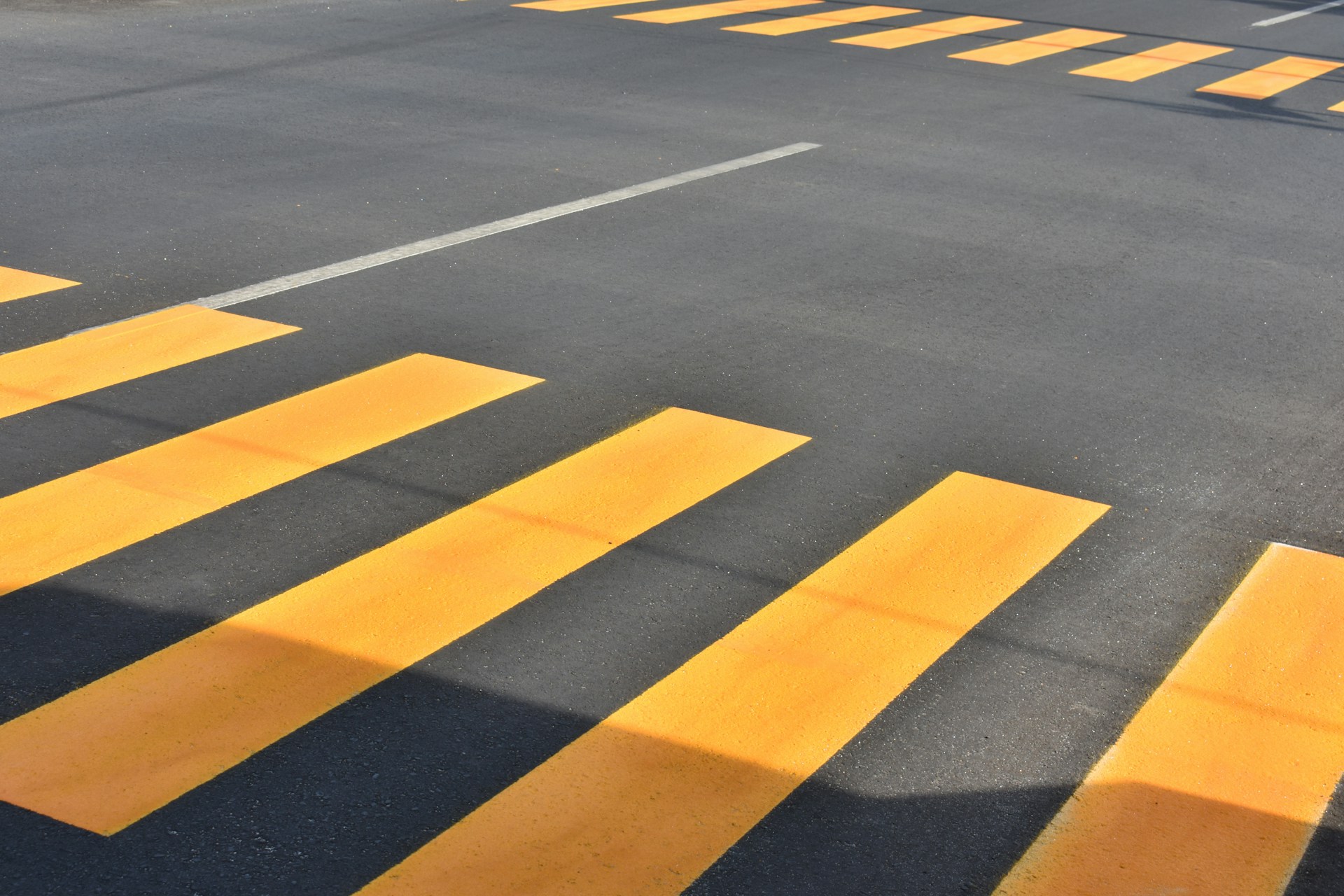 California Crosswalk Daylighting Law Takes Effect - Canyon News