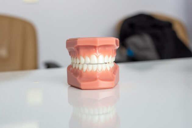 Dental Implants Vs. Dentures: How To Decide Which Tooth Replacement ...